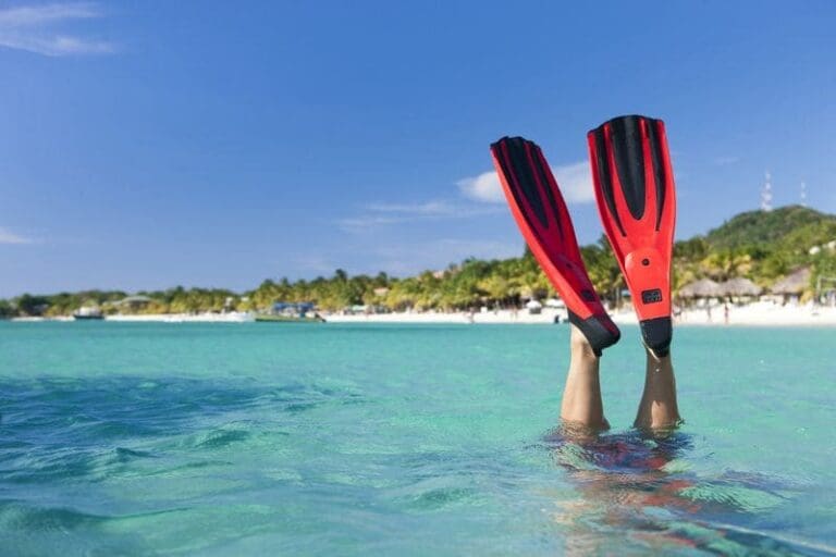 Snorkeling Tips: How to Snorkel Safely and Enjoyably